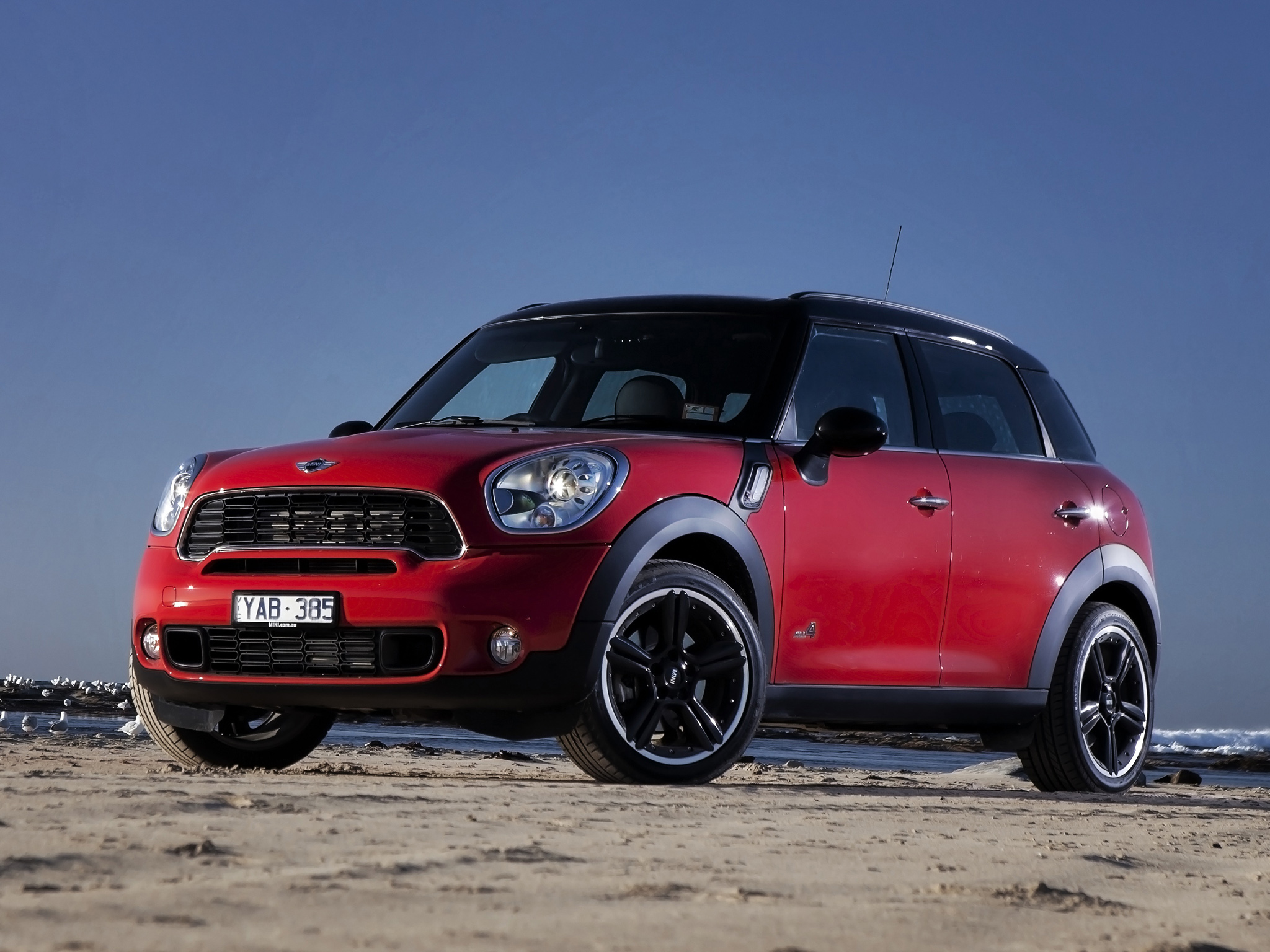 mini_cooper_s_countryman_all4_au-spec_8.jpeg (2048×1536)-花瓣网