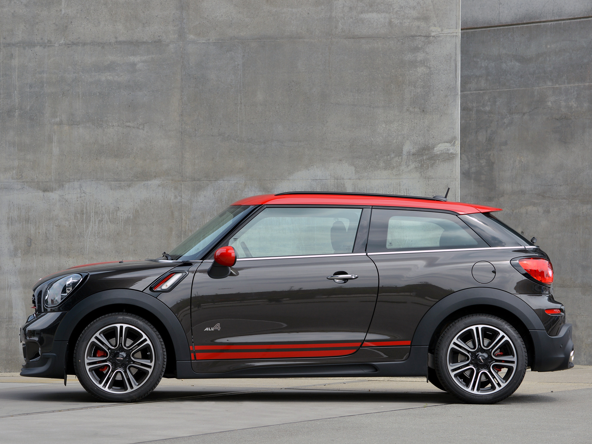 mini_john_cooper_works_paceman_16.jpeg (2048×1536)